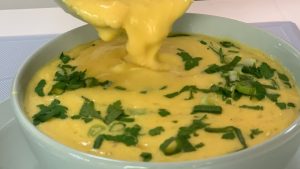 Como Fazer Caldo de Kenga com Milho de Lata - Receitas Paleo
